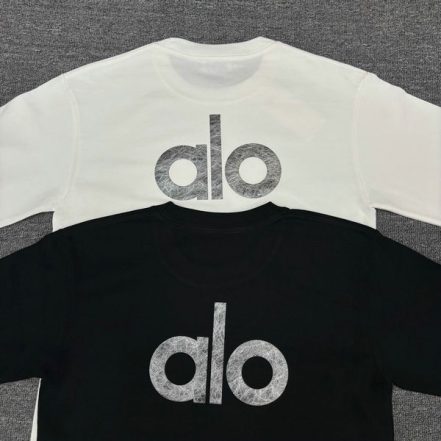 alo Yoga T恤 - Alo Yoga台灣官網_Alo官網_Alo衣服-alo線上購買